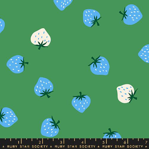 Ruby Star Strawberry | RS3085 19 | Broccolini – The Quilty Shop